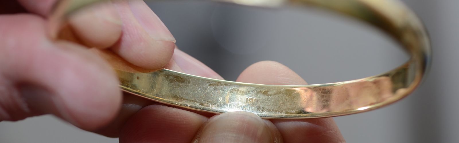 How To Select The Best Gold Alloys For Your Gold Chain? - Jawa Jewelers